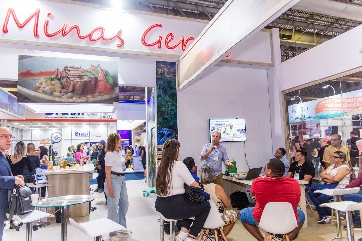 Coluna Minas Turismo Gerais - Novojornal