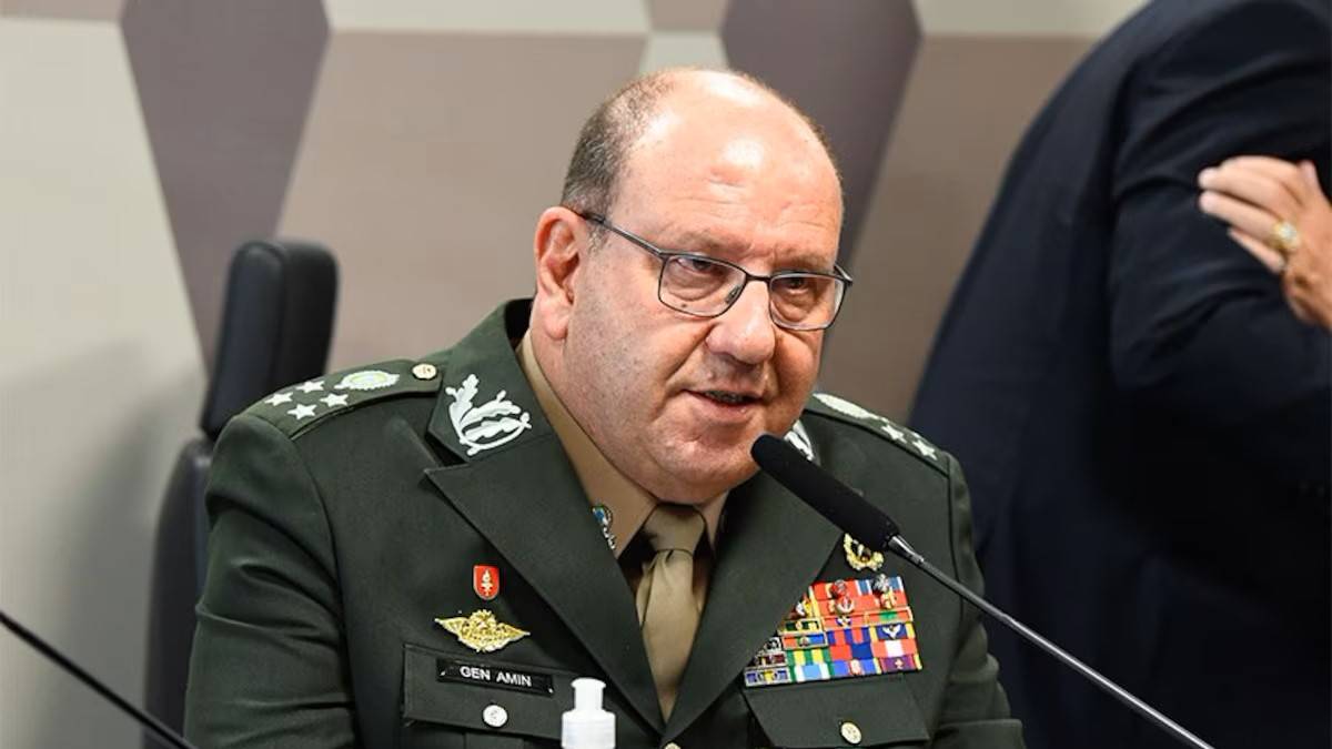 General destaca 'tempos incertos' e reafirma Exército como instituição ...